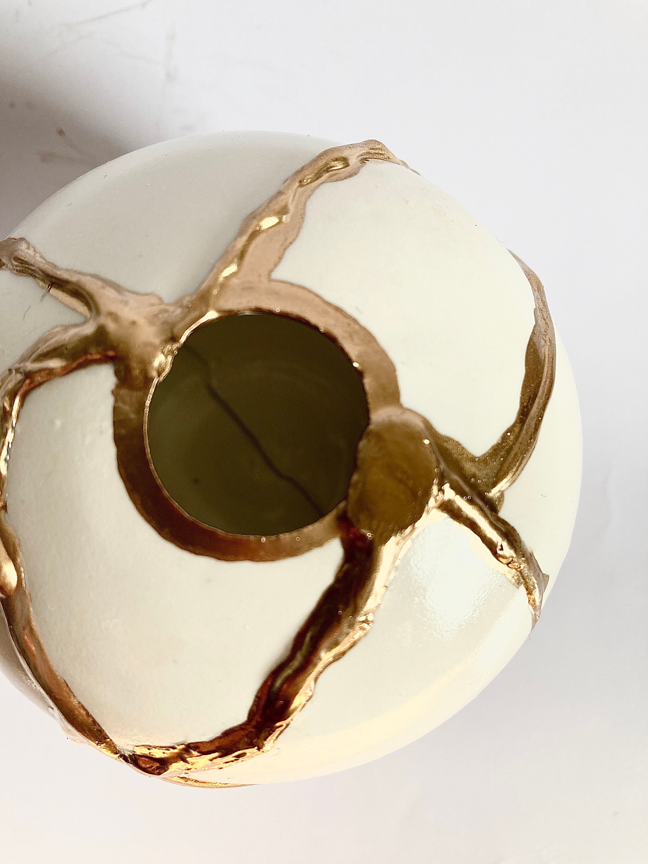 Kintsugi Mini Porcelain White Moon Jar Pot 'yuki 2' - Etsy