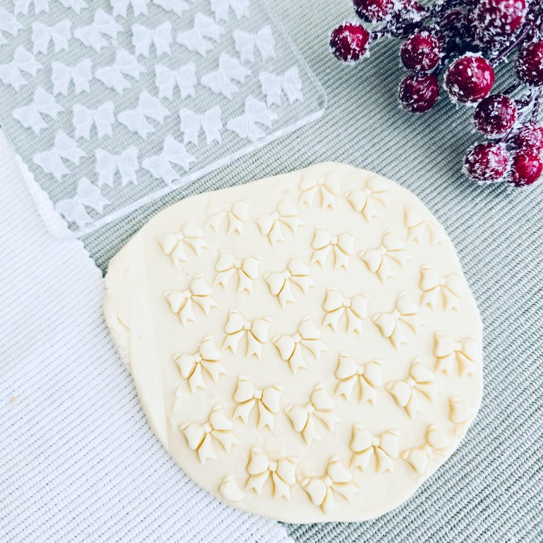 Seamless Bow Pattern Embosser Acrylic Fondant Stamp and Matching Cutter ...