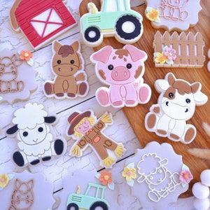 Cow Embosser Acrylic Fondant Stamp, Debosser for Cookies, Cupcakes, and ...