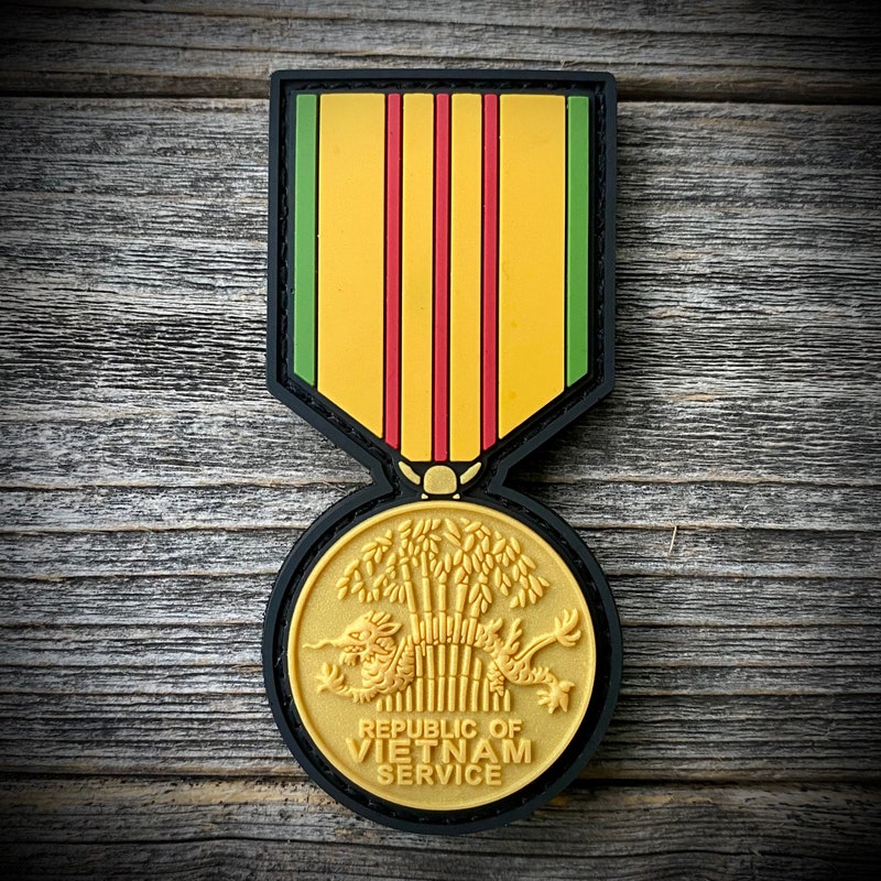 Vietnam War Pin - Etsy