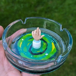 Rick and Morty Inspired Portal Ashtray. Rick and Morty Gift. Peace ...
