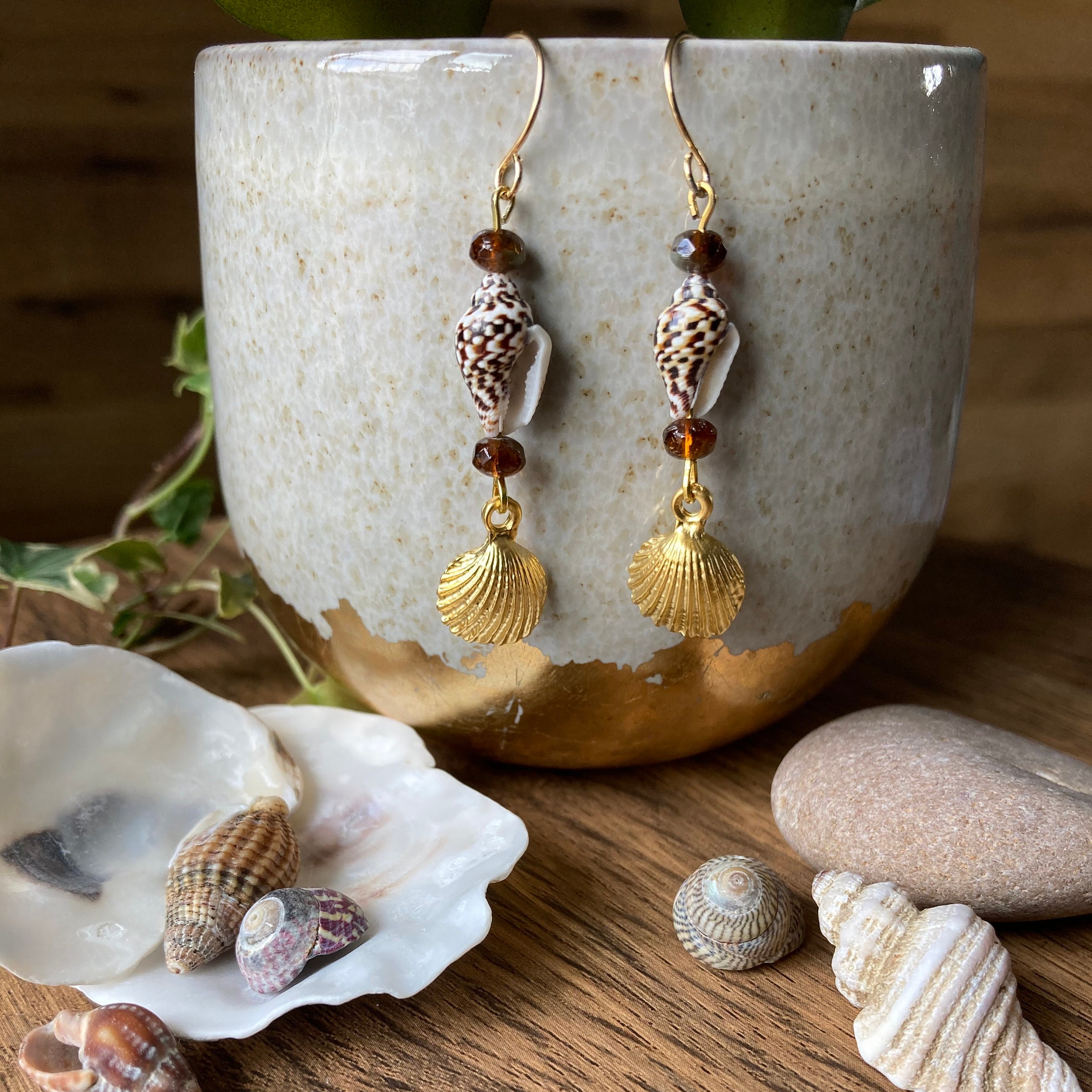 Gorgeous conch shell earrings with Czech glass beads on 24k | Etsy