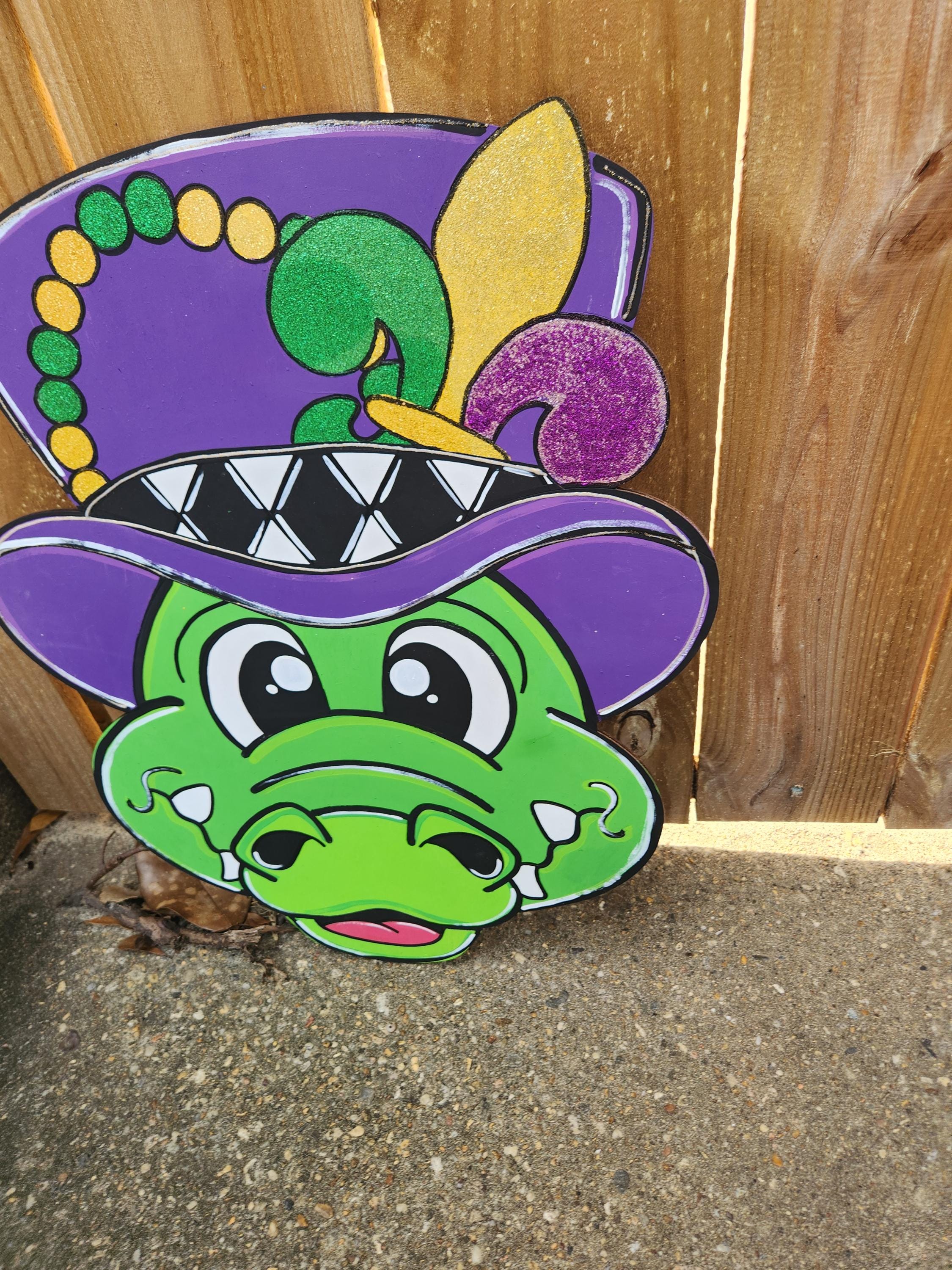 King Cake Door Hanger | Mardi Gras Sign | Mardi Gras Door | Mardi Gras ...