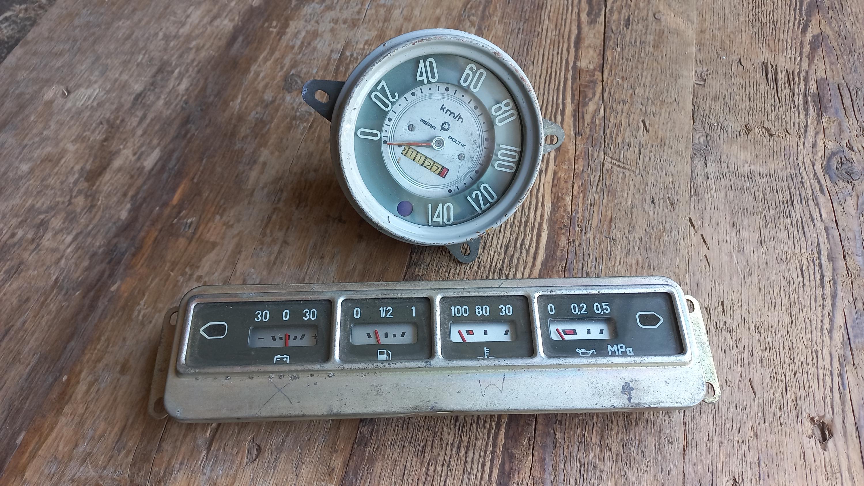Retro Speedometer With Dashboard From Old Car Vintage Old Speedometer ...