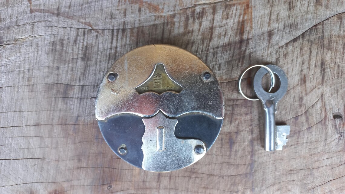 Antique Vintage Door Lock and Key, Old Iron Door Lock, Cast Iron ...