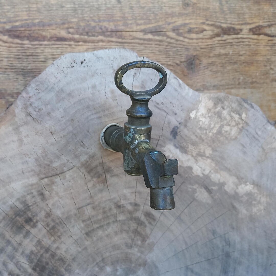 Vintage Brass Water Tap Old Outdoor Spigot Antique Water Faucet Taper ...