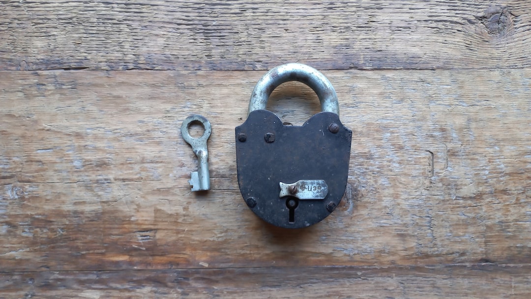 Antique Vintage Door Lock and Key, Old Iron Door Lock, Cast Iron ...
