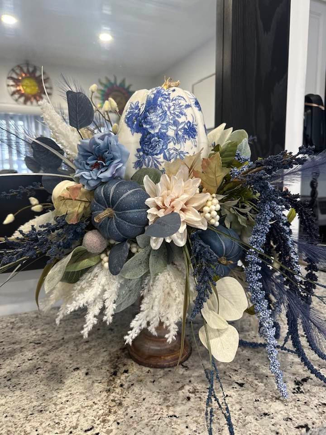 Fall Blue and White Farmhouse Floral Arrangement. Chinoiserie Table ...