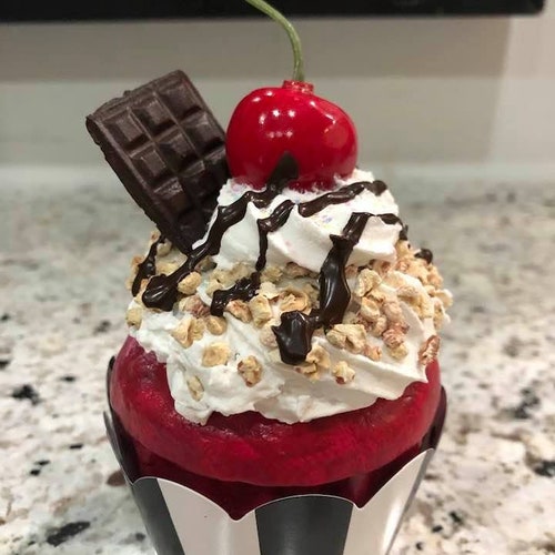 Faux Red Velvet Cup Cake. Fake Food Display. Red Velvet - Etsy