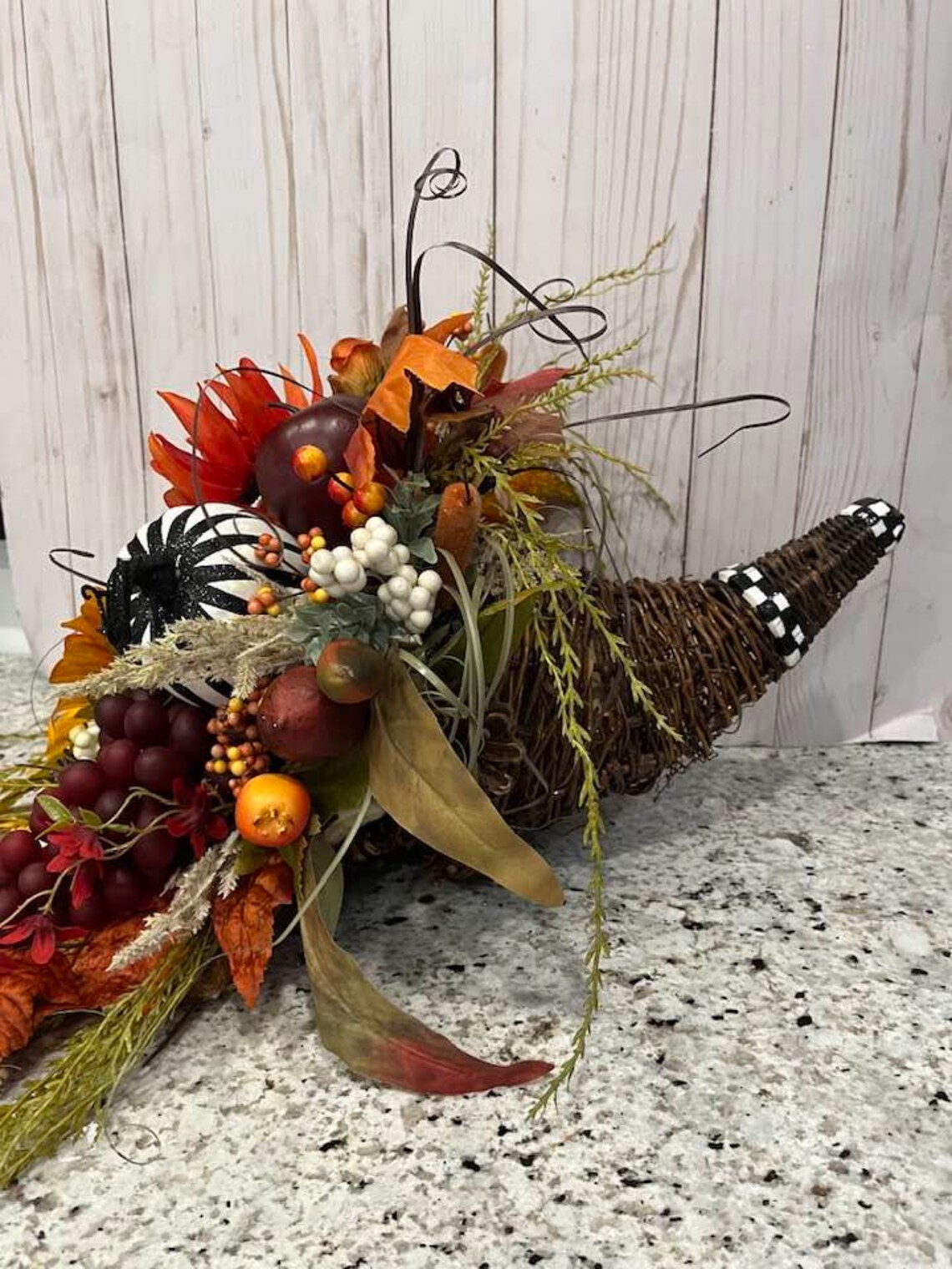 Cornucopia Centerpiece/ Thanksgiving Centerpiece/autumn Fall - Etsy