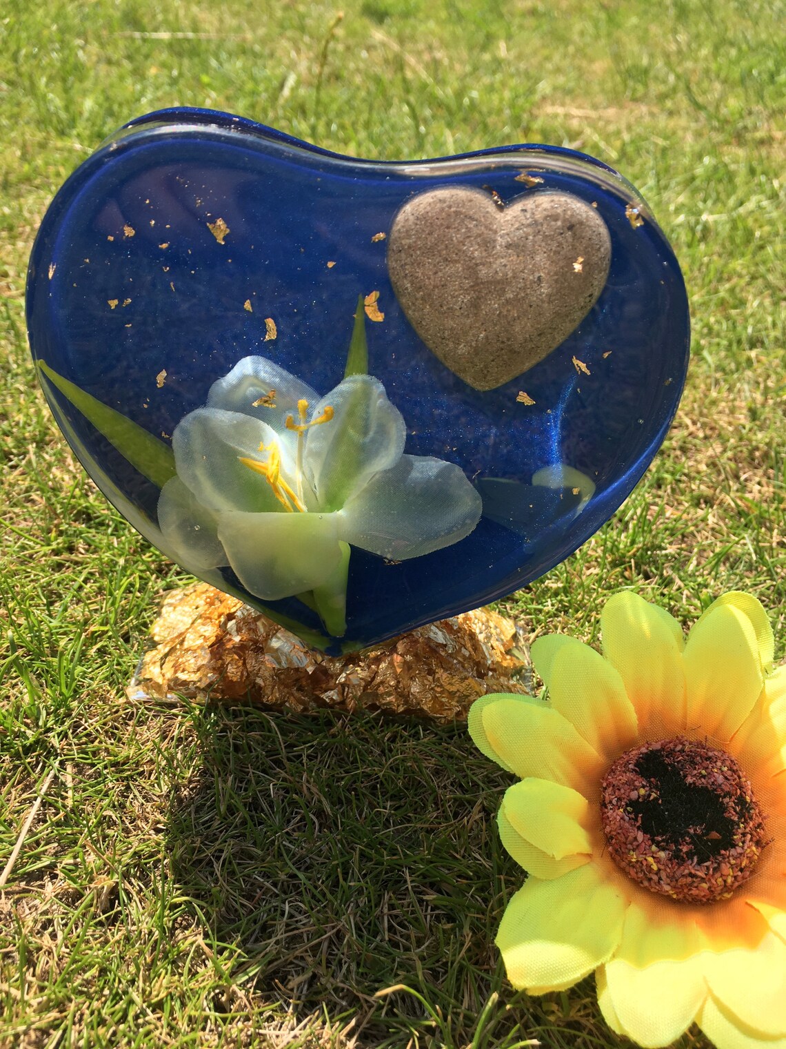 Heart shaped resin keepsake heart and stand containing | Etsy