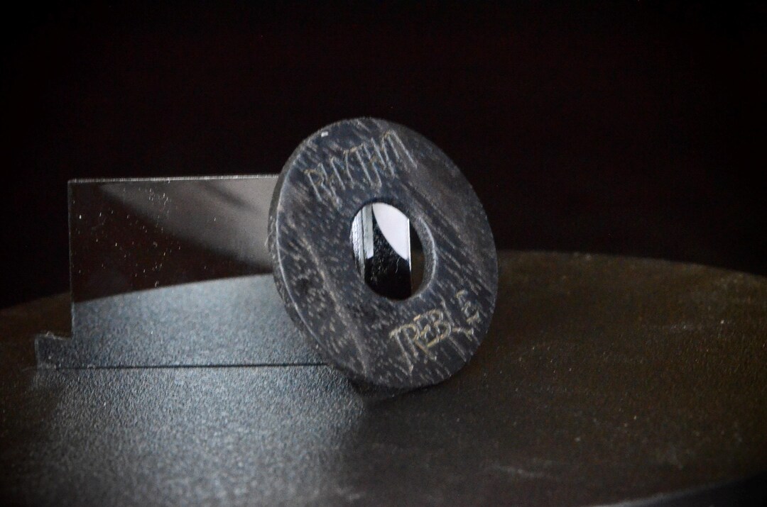 Black Walnut Les Paul Toggle Switch Ring, Guitar Pickguard - Etsy
