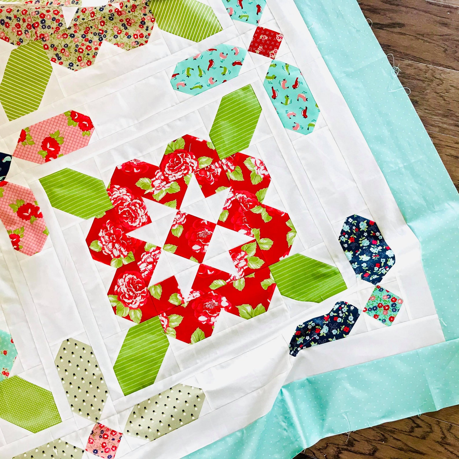 Glory Blooms Quilt PDF Pattern - Etsy