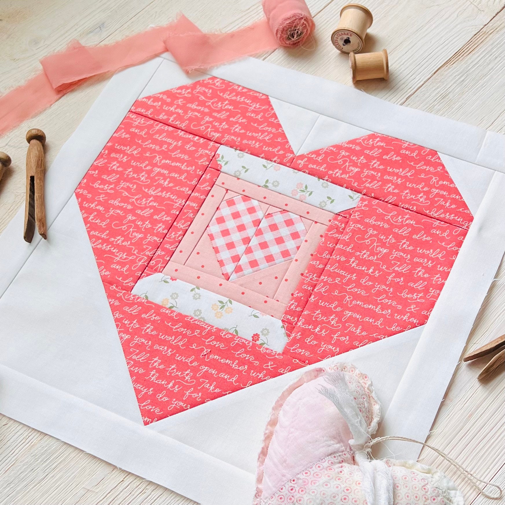 Sew Loving Quilt Block PDF Pattern - February 2023 - Etsy