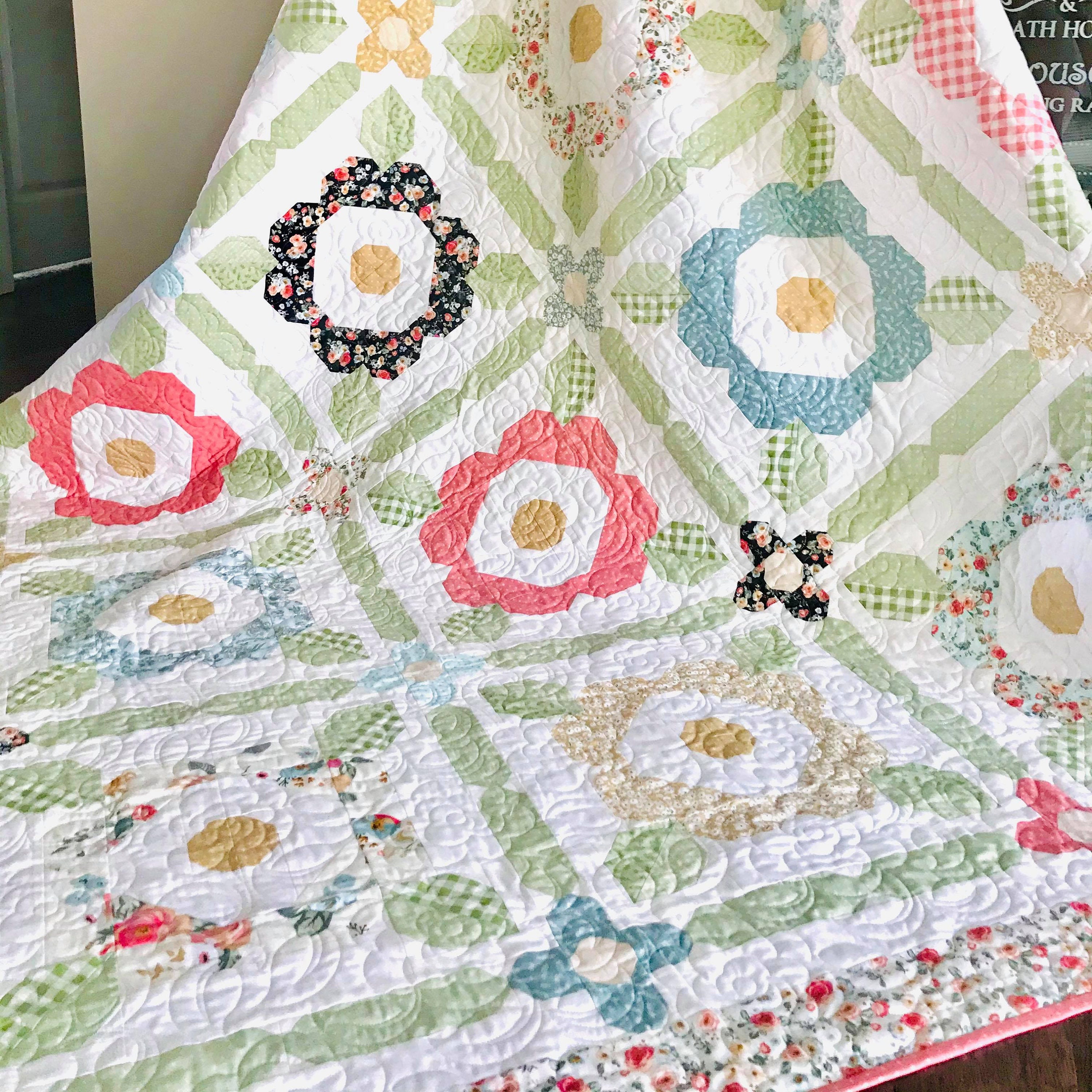 Pastel Jardin Quilt Paper Pattern - Etsy