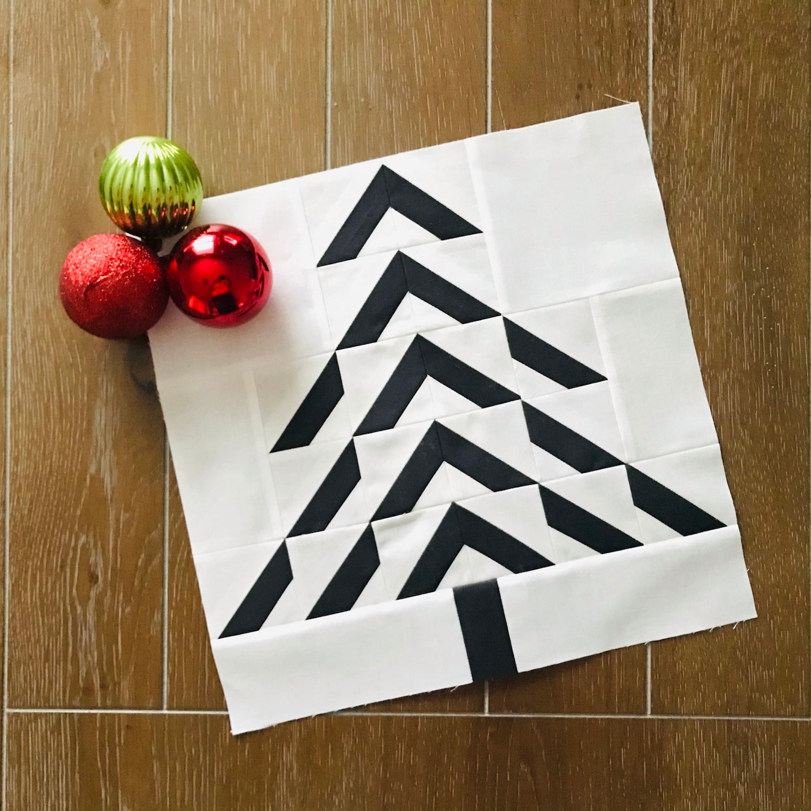 Modern Christmas Quilt PDF Pattern - Etsy