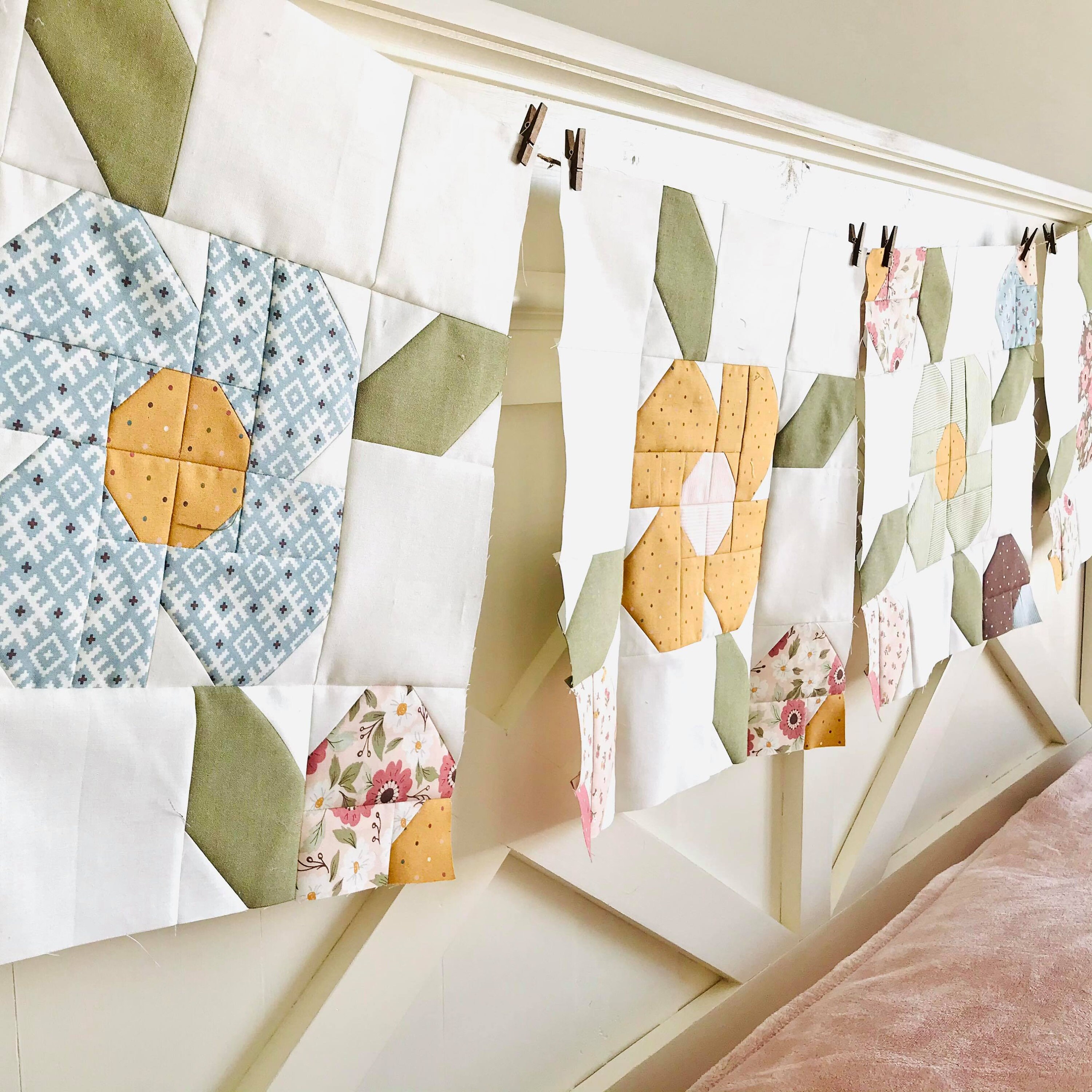 Along the Meadow Quilt PDF Pattern - Etsy