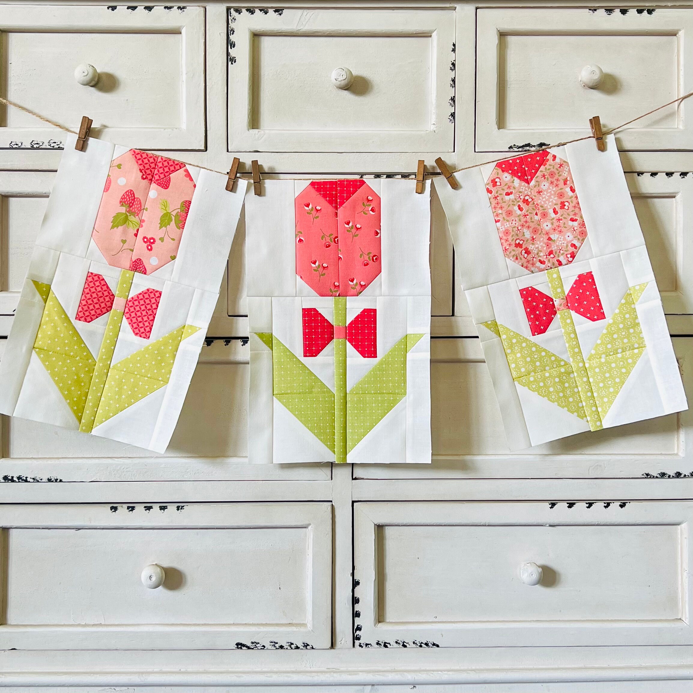 Tulip Times Minit Quilt PDF Pattern - Etsy