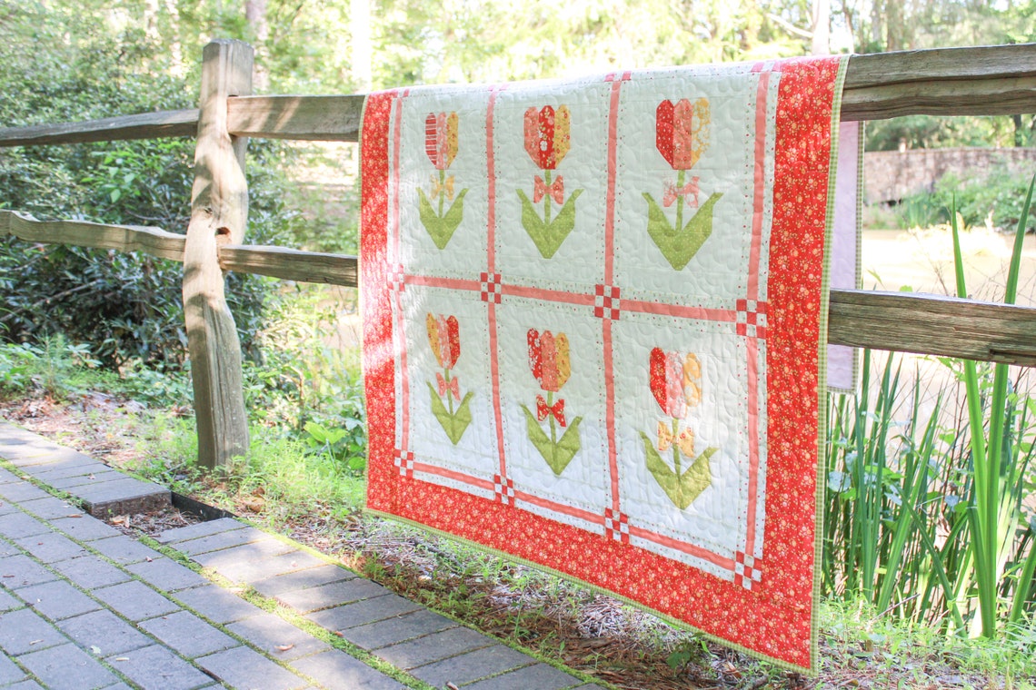 Tidy up Tulip - PDF Pattern - Etsy