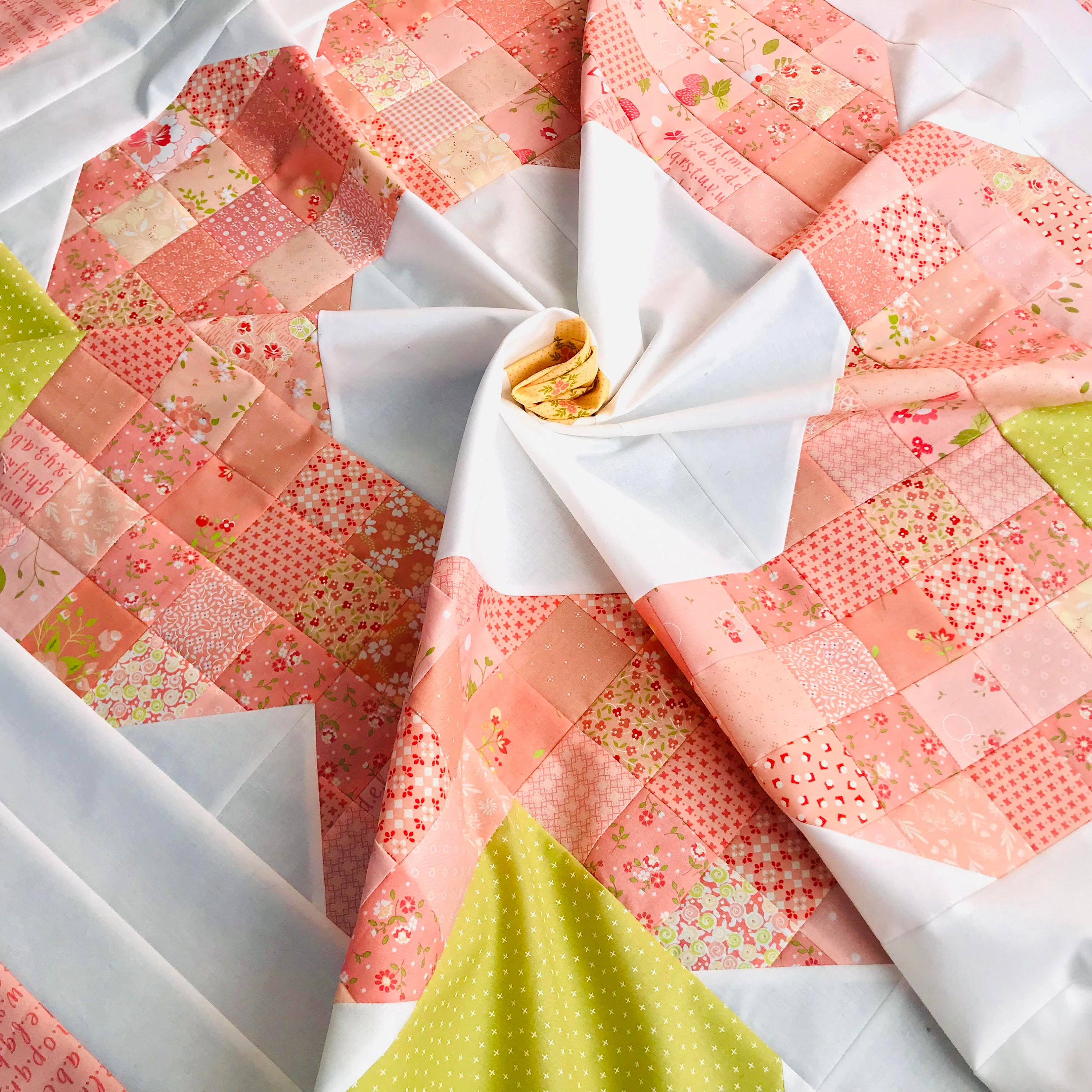 Sweet Petals Quilt PDF Pattern | Etsy