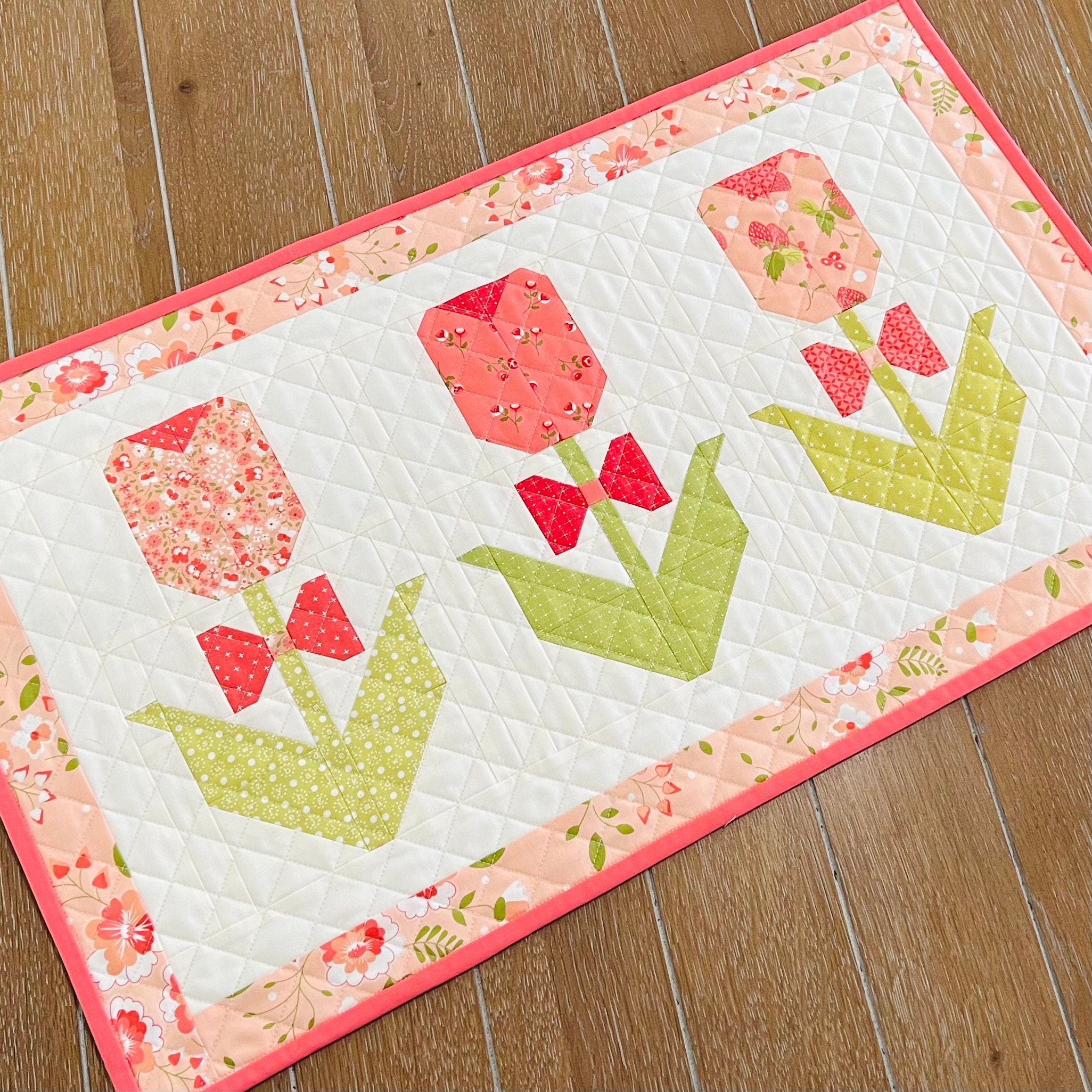 Tulip Times Minit Quilt PDF Pattern - Etsy