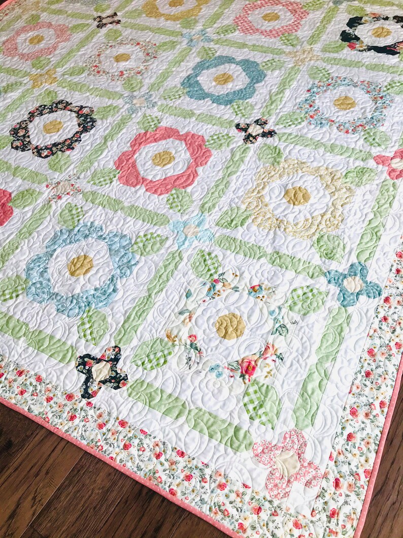 Pastel Jardin Quilt Paper Pattern - Etsy