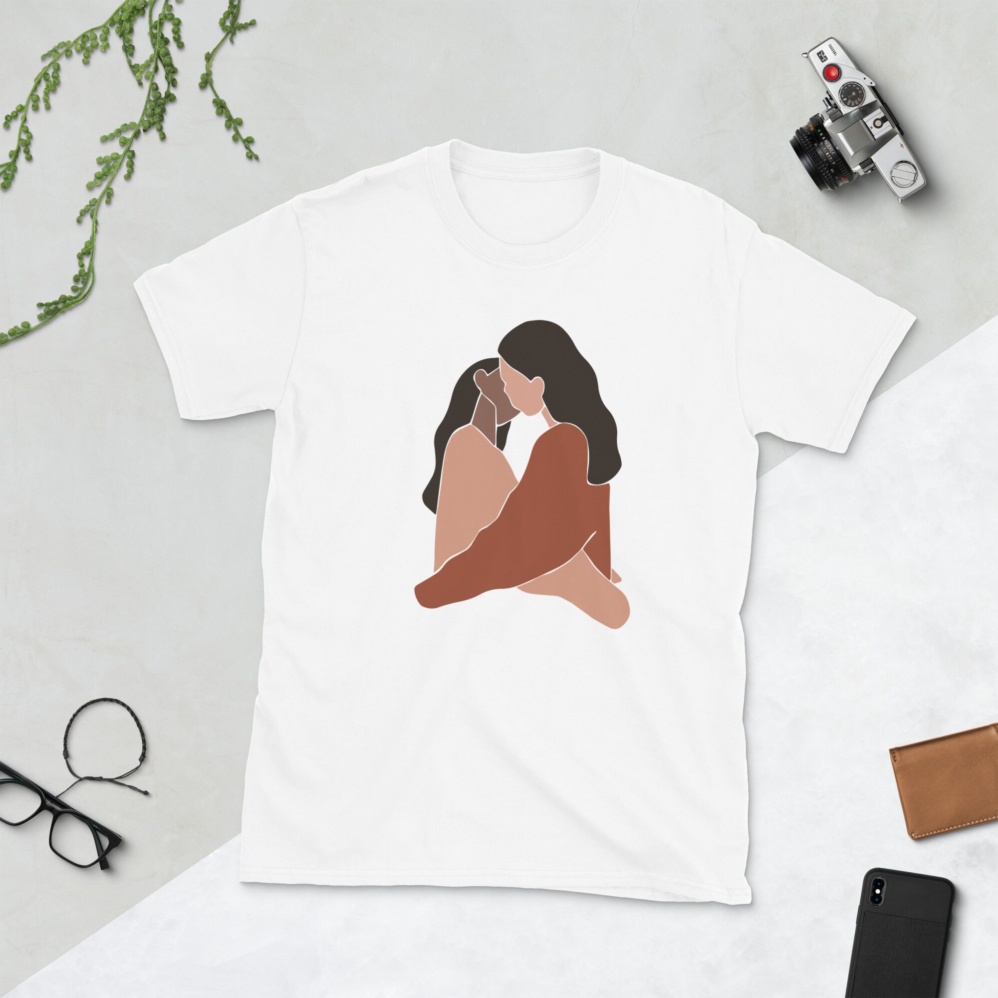 WLW Lesbian Shirt, Gay Pride Shirt - Lesbian Kiss - MLM Pride, LGBT ...