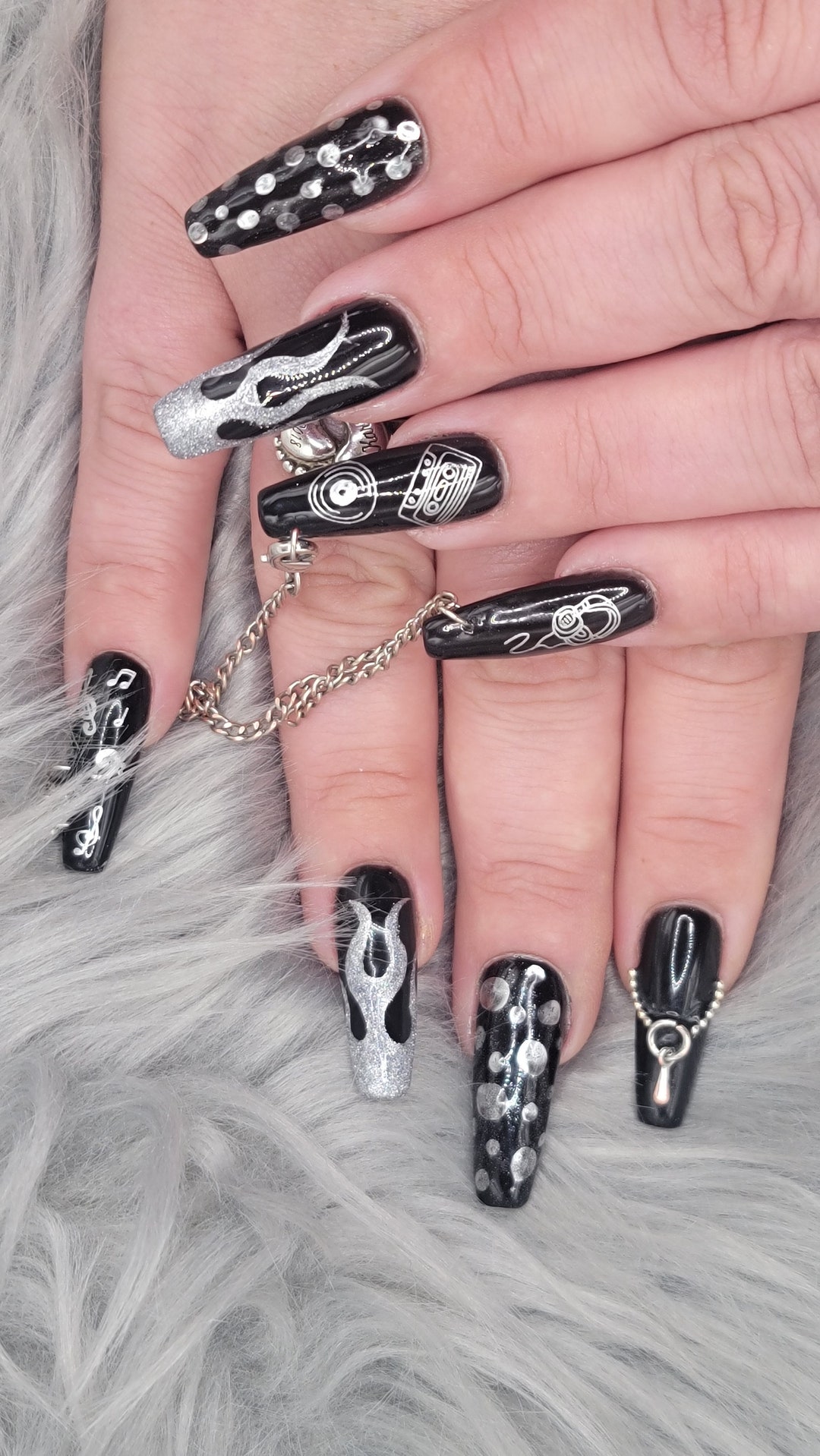 Black and Silver Press-on Nails, Music Symbols, Silver Flames ...