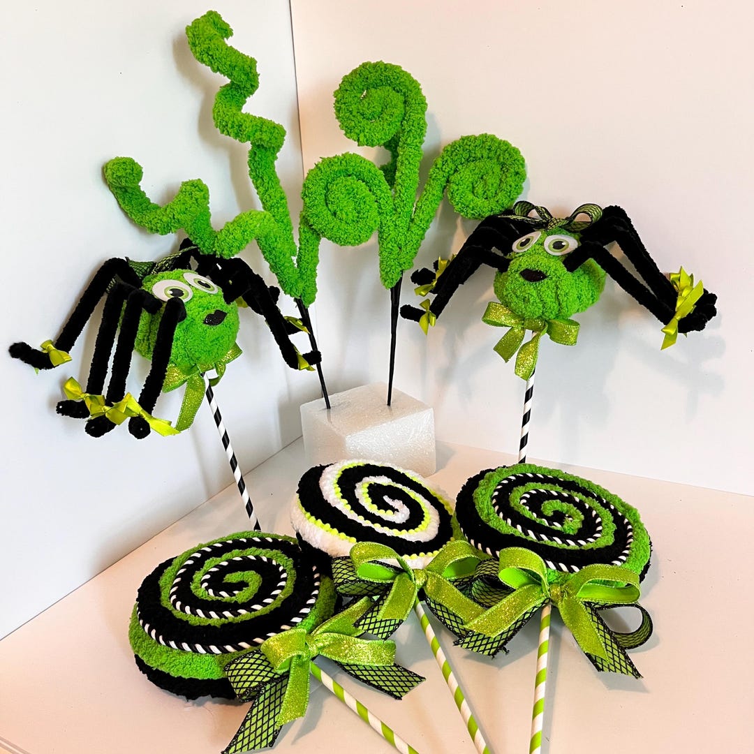 Halloween Green Spider, Curly Picks and Lollipop Bundle, Halloween ...