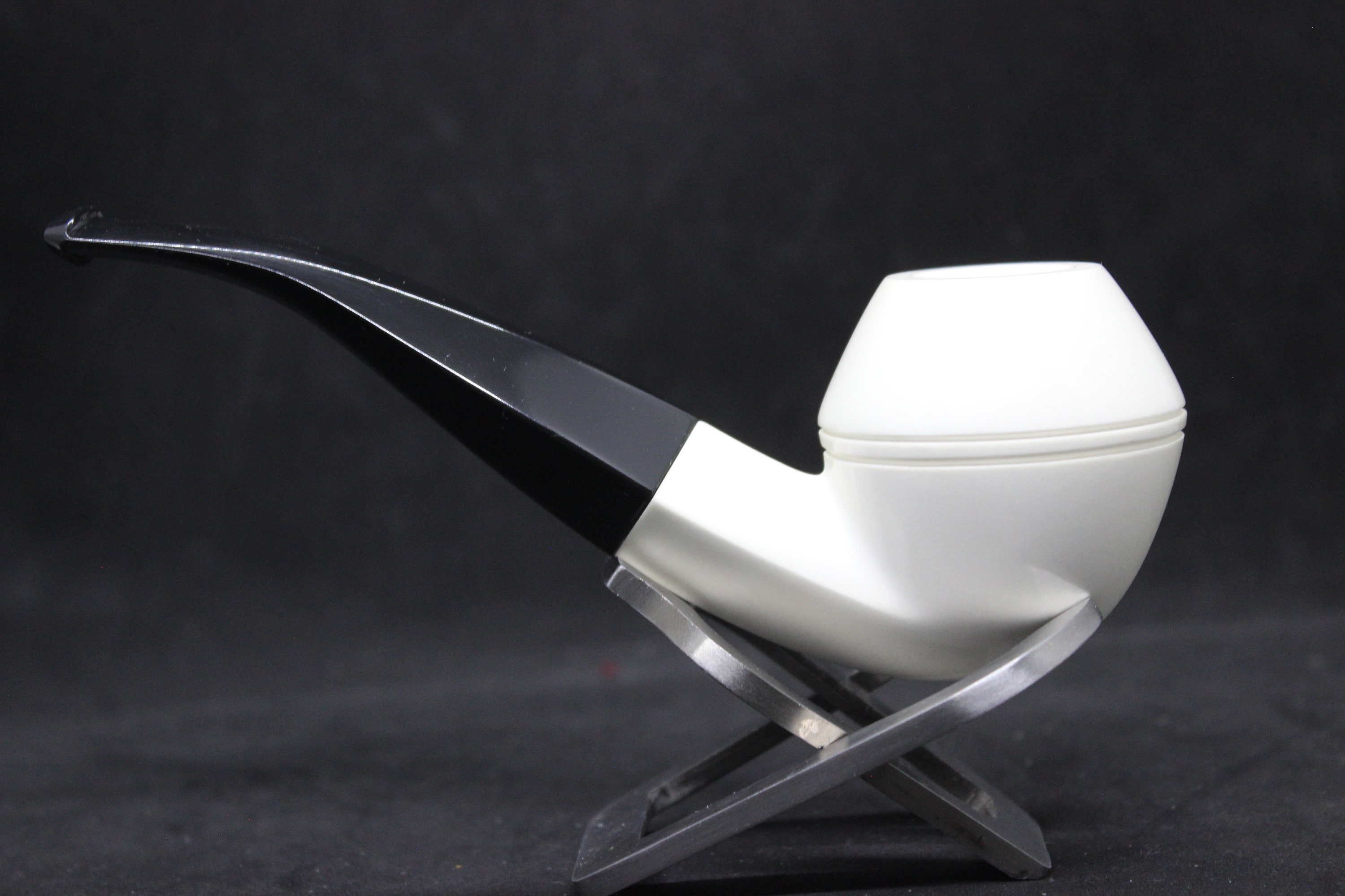 STAR MEERSCHAUM Pipes - Smooth bent bulldog block meerschaum pipe