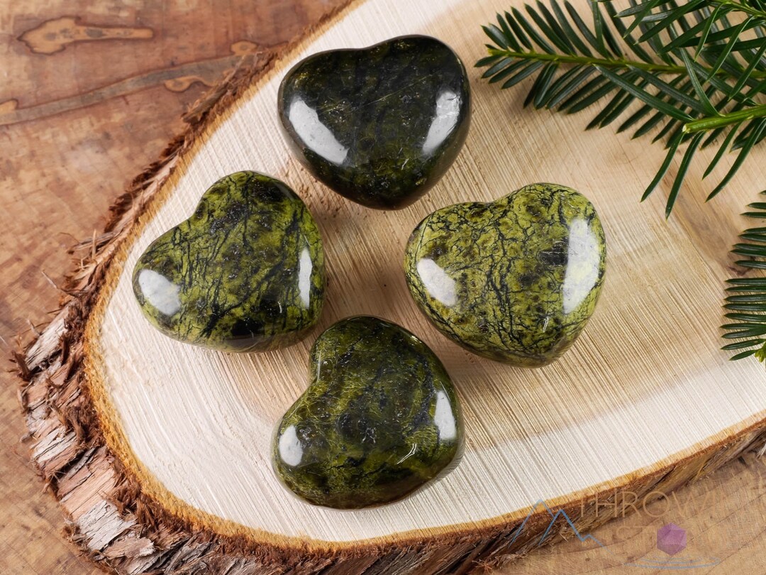 ASTERITE SERPENTINE Heart Self Care, Carved Heart, Healing Crystals ...