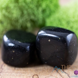 SHUNGITE Tumbled Crystals Chakra Healing, Polished Stones, Crystal Grid ...