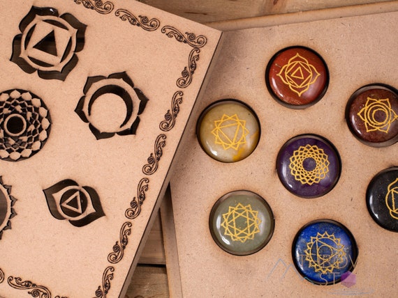 CHAKRA Crystals in Crystal Grid Board Wooden Box Crystal - Etsy