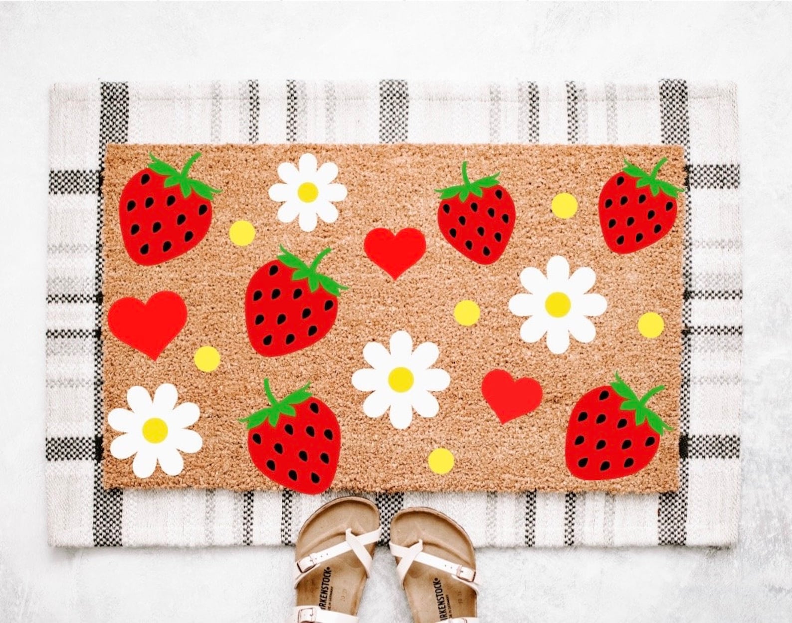 Strawberry and Daisy Doormat | Summer Doormat | Summer Front Door Decor ...