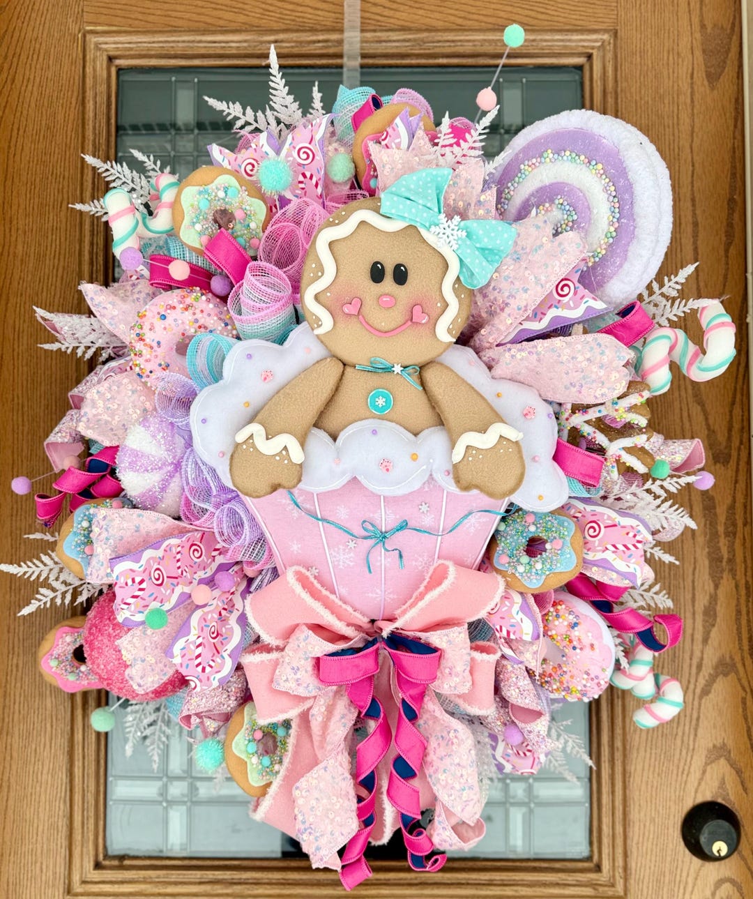 Pastel Gingerbread Wreath | Christmas Wreath | Christmas Porch Decor ...