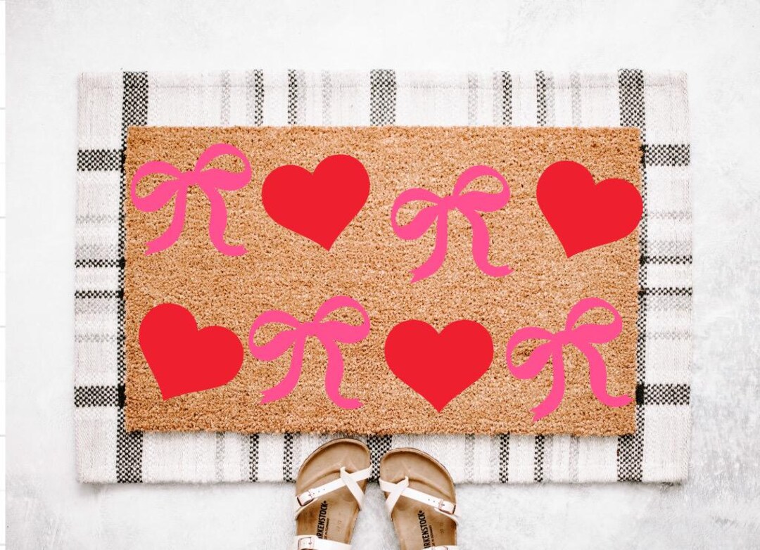 Bows and Hearts Valentine’s Day Doormat | Cute Doormat | Valentine’s ...