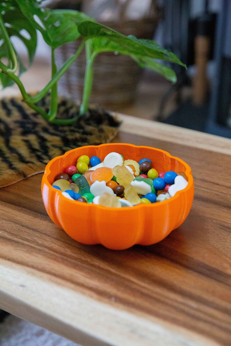 Halloween Pumpkin Candy Bowl - Spooky Home Decor - Trick or Treat - Etsy