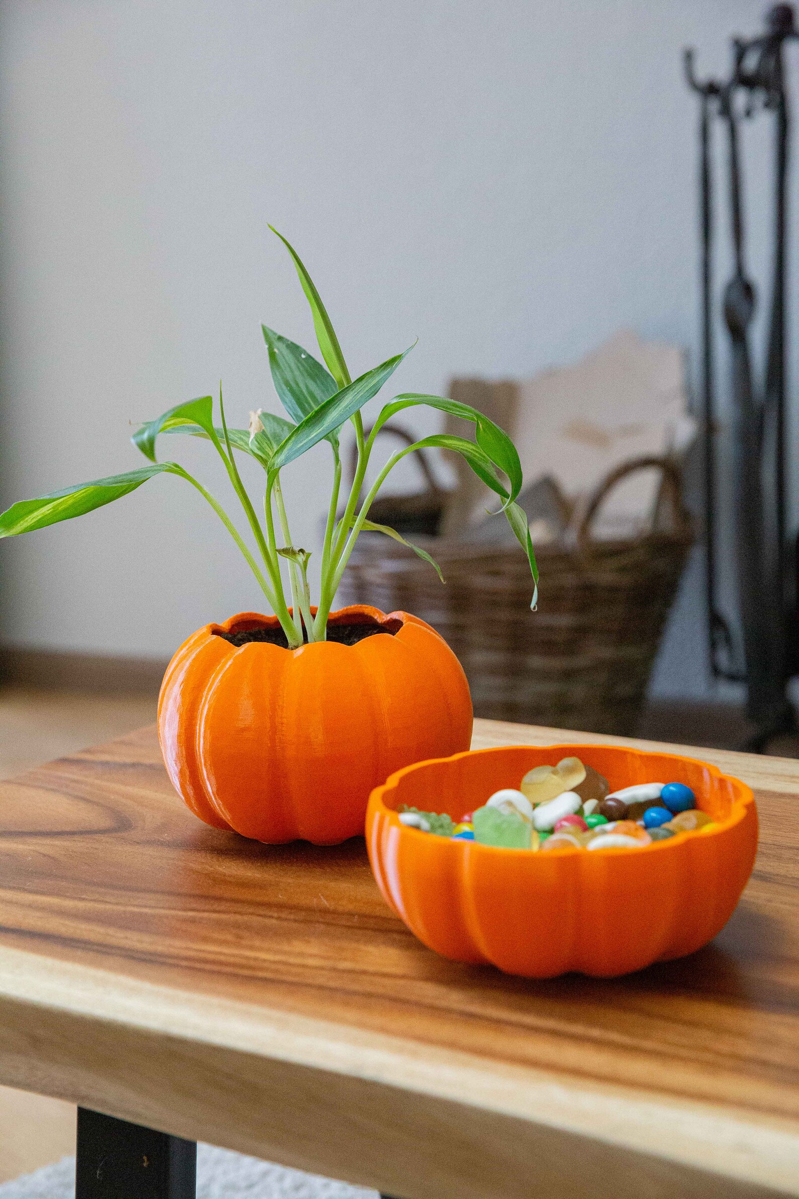 Halloween Pumpkin Candy Bowl - Spooky Home Decor - Trick or Treat - Etsy