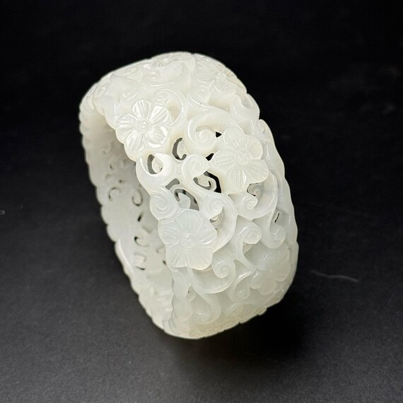 Chinese white jade pure hand-carved exquisite rare ho… - Gem