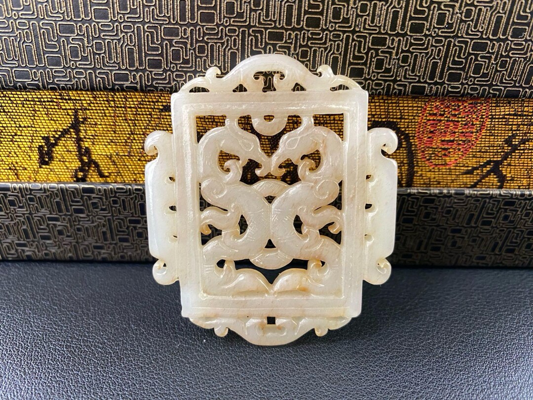 Exquisite and Rare Chinese White Jade Hand-carved Dragon Pattern Jade ...