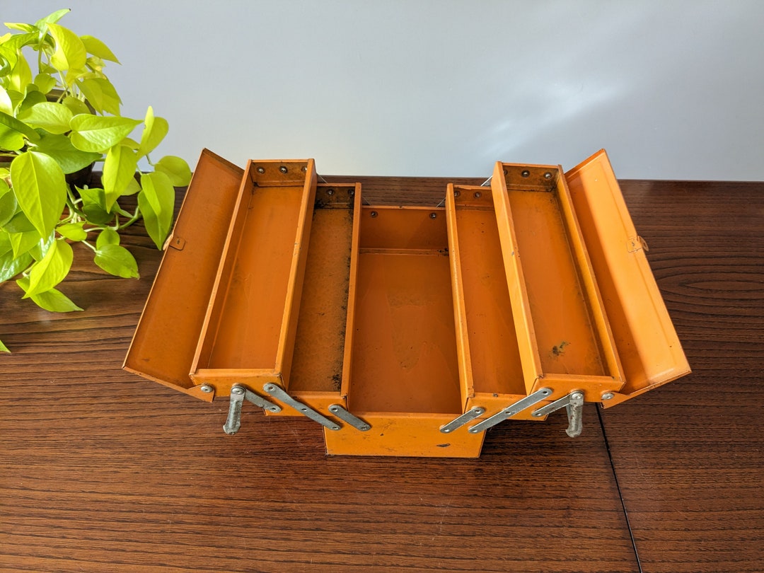 Rusty Orange Metal Folding Toolbox / Articulating Metal Tacklebox ...