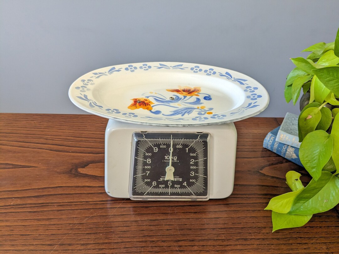 Vintage White Kitchen Scale With Enamel Plate / Retro Fruit and ...