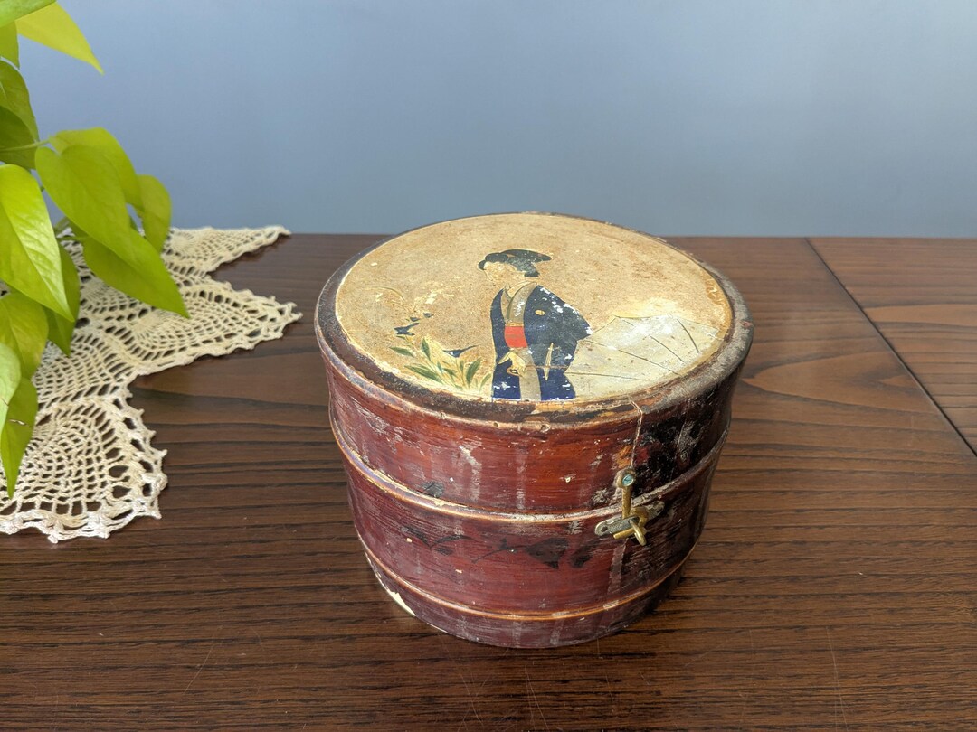 Antique Chinese Hat Box // Vintage Chinese Decor // Chinese ...