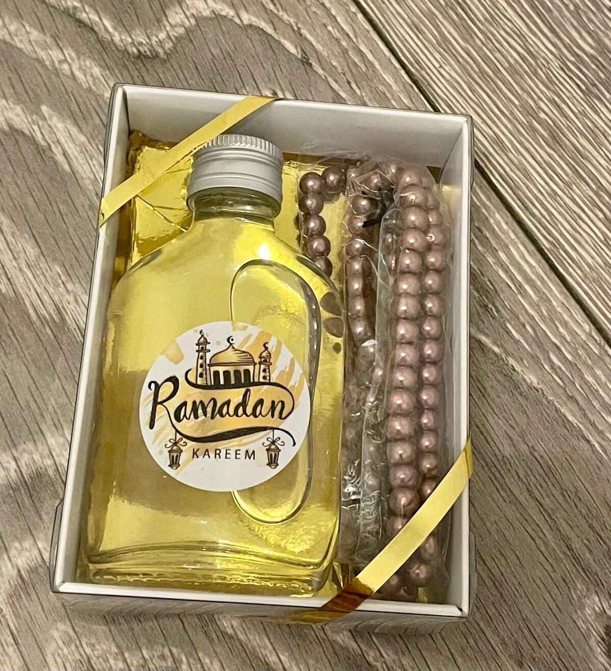 Sunnah Favour Boxes Small Box Zamzam Bottle With Tasbee, Rectangle Box ...