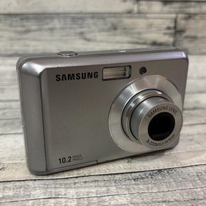 Not a Working Digital Camera. Camera Samsung ES15. Digital Camera ...
