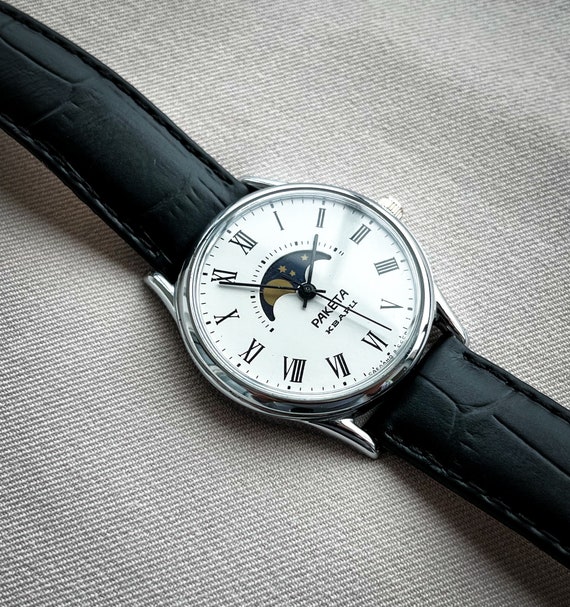 ULTRA RARE vintage Moon Phase Watch RAKETA/Real Moon … - Gem