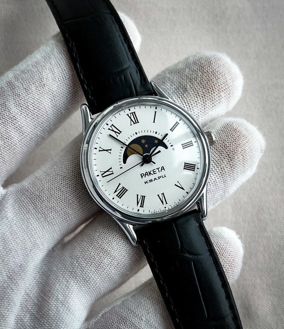 ULTRA RARE vintage Moon Phase Watch RAKETA/Real Moon … - Gem