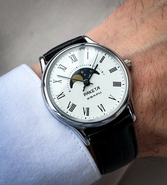 ULTRA RARE vintage Moon Phase Watch RAKETA/Real Moon … - Gem