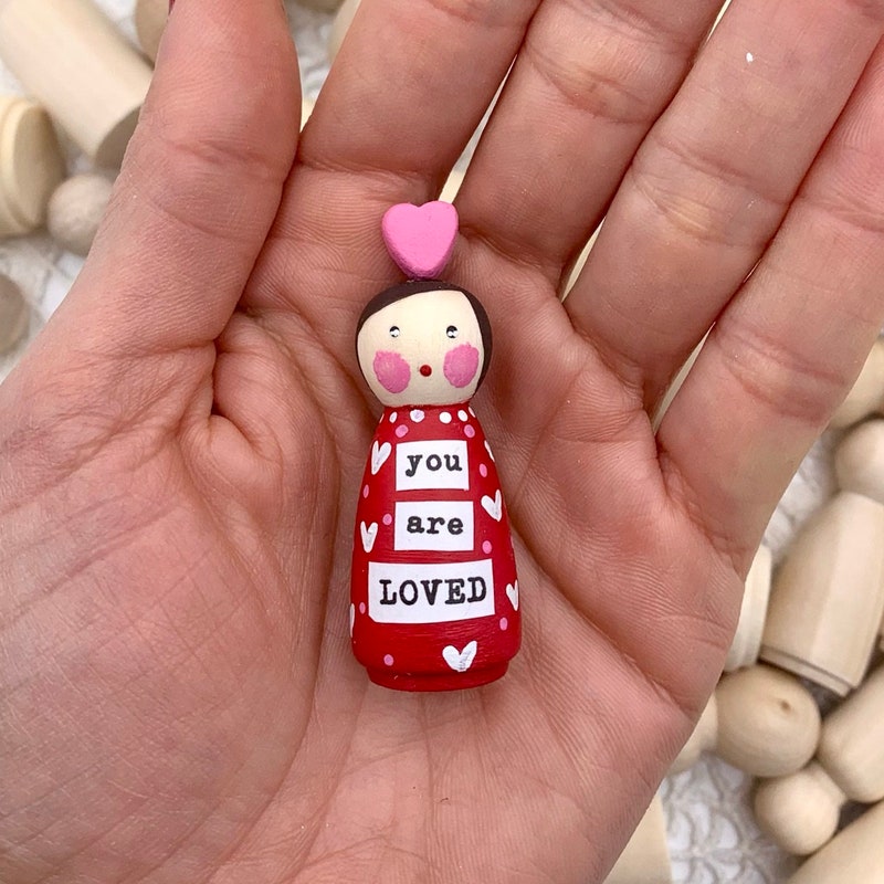 Small Gifts - 60+ Gift Ideas for 2024