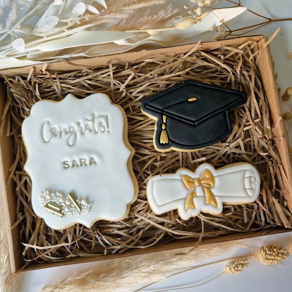 Personalised Biscuits Graduation - Etsy UK